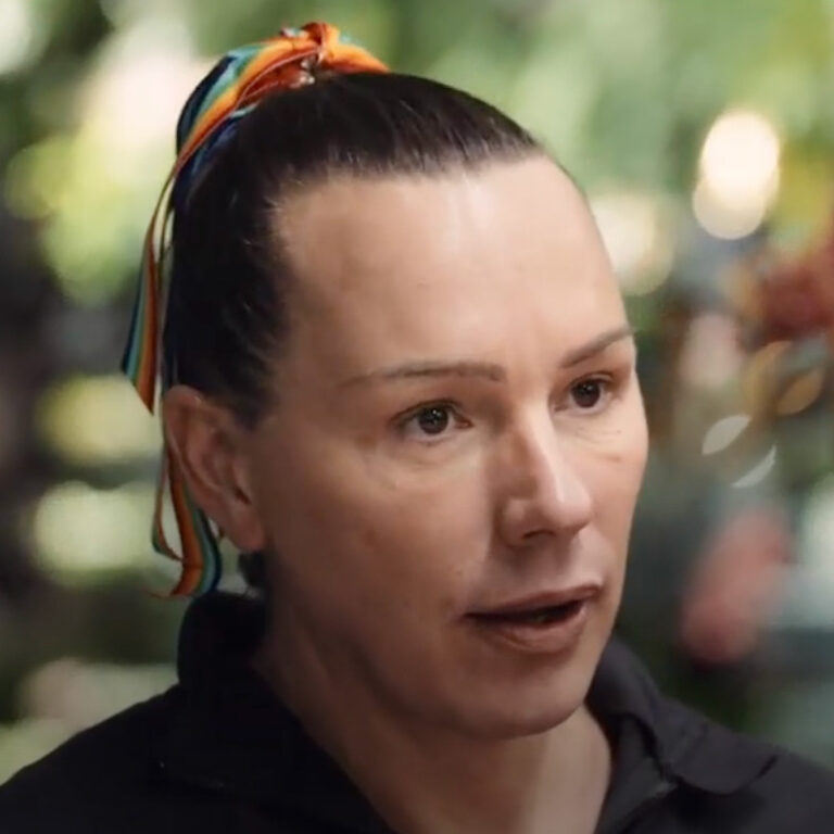 Bilden på Lee Christiernsson nya förvandling väcker känslor