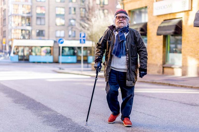 Peter Harryson har rasat i vikt – nya bilderna visar folkkäre stjärnans ...