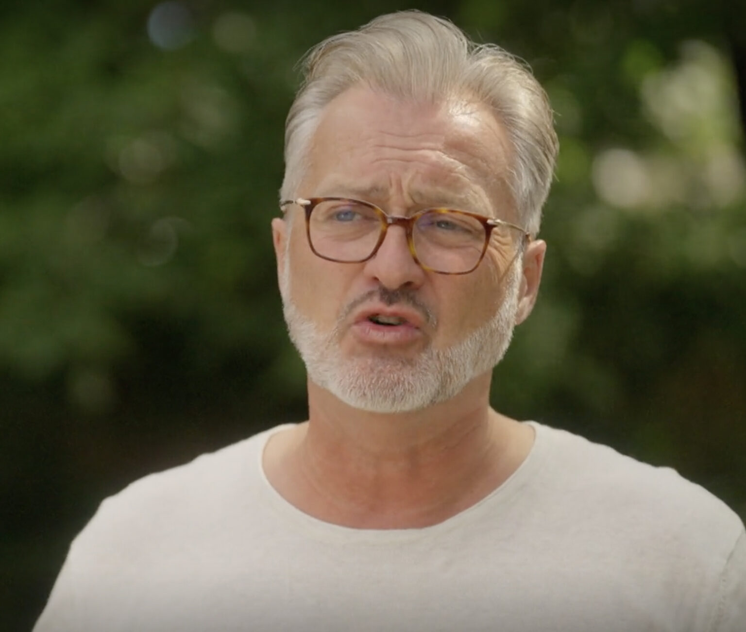 Tony Irvings krav på Tareq Taylor – begär 1 sak efter tiden ihop