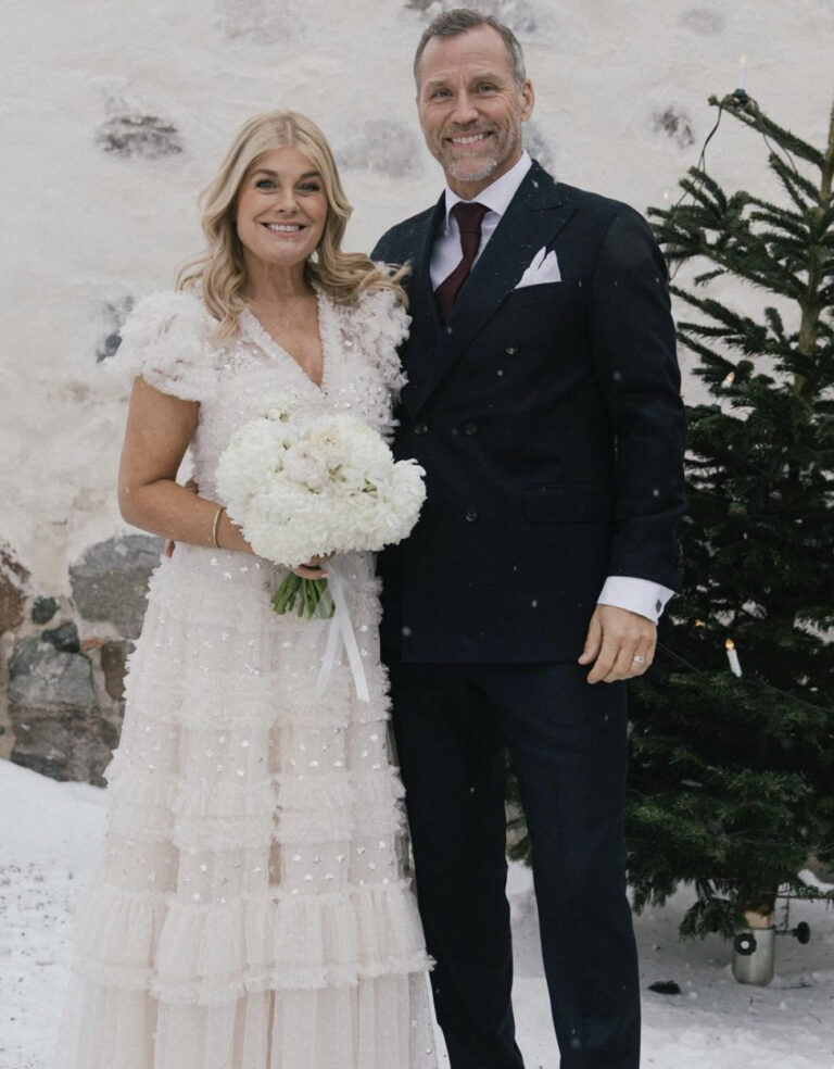 Christian Bauers snuskiga begäran till Pernilla Wahlgren inför alla ...